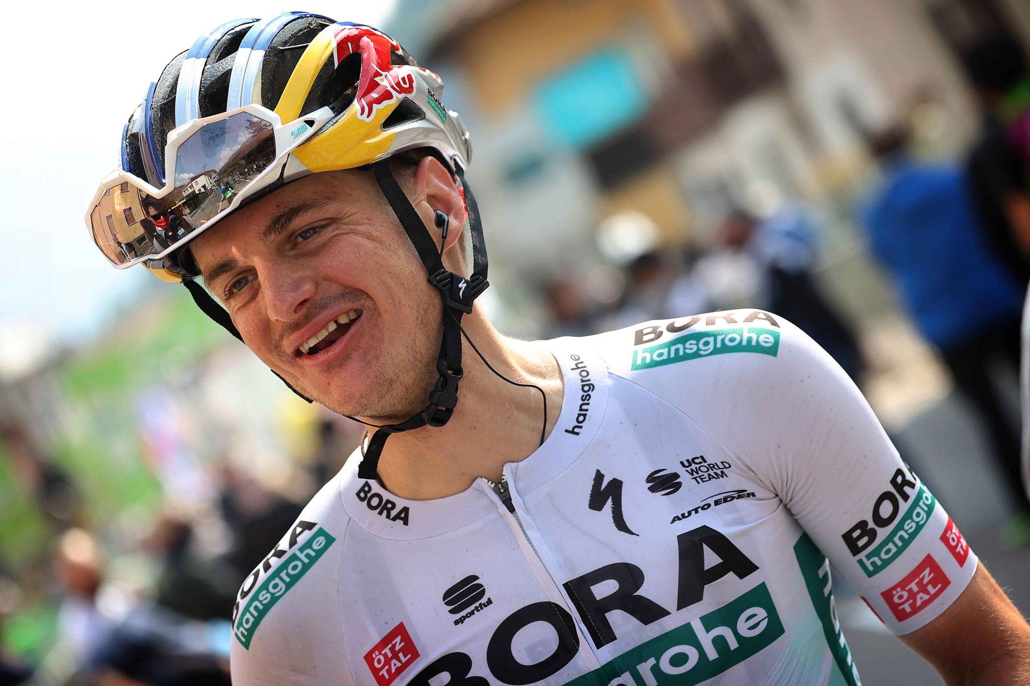 Anton Palzer: "Ich hätte gern früher gewusst, wie hart das wirklich ist ...