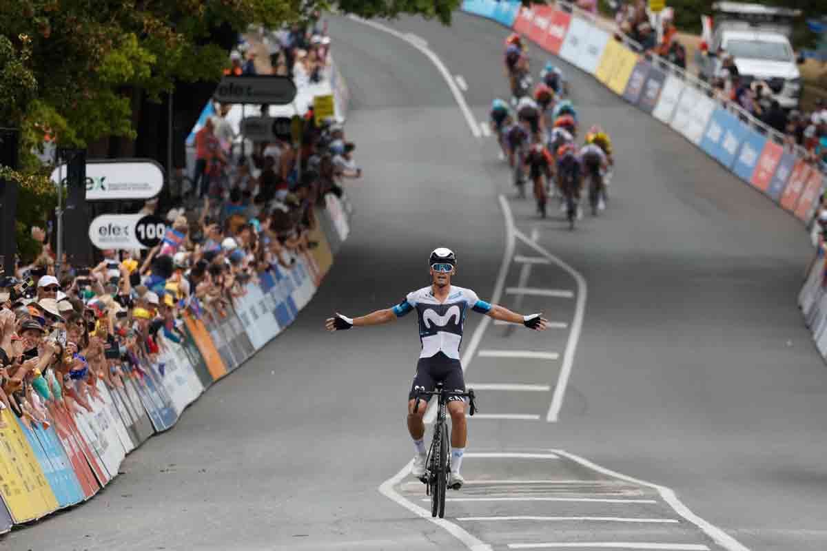 WorldTour Teamvorstellung 2026: Team Movistar - cyclingmagazine