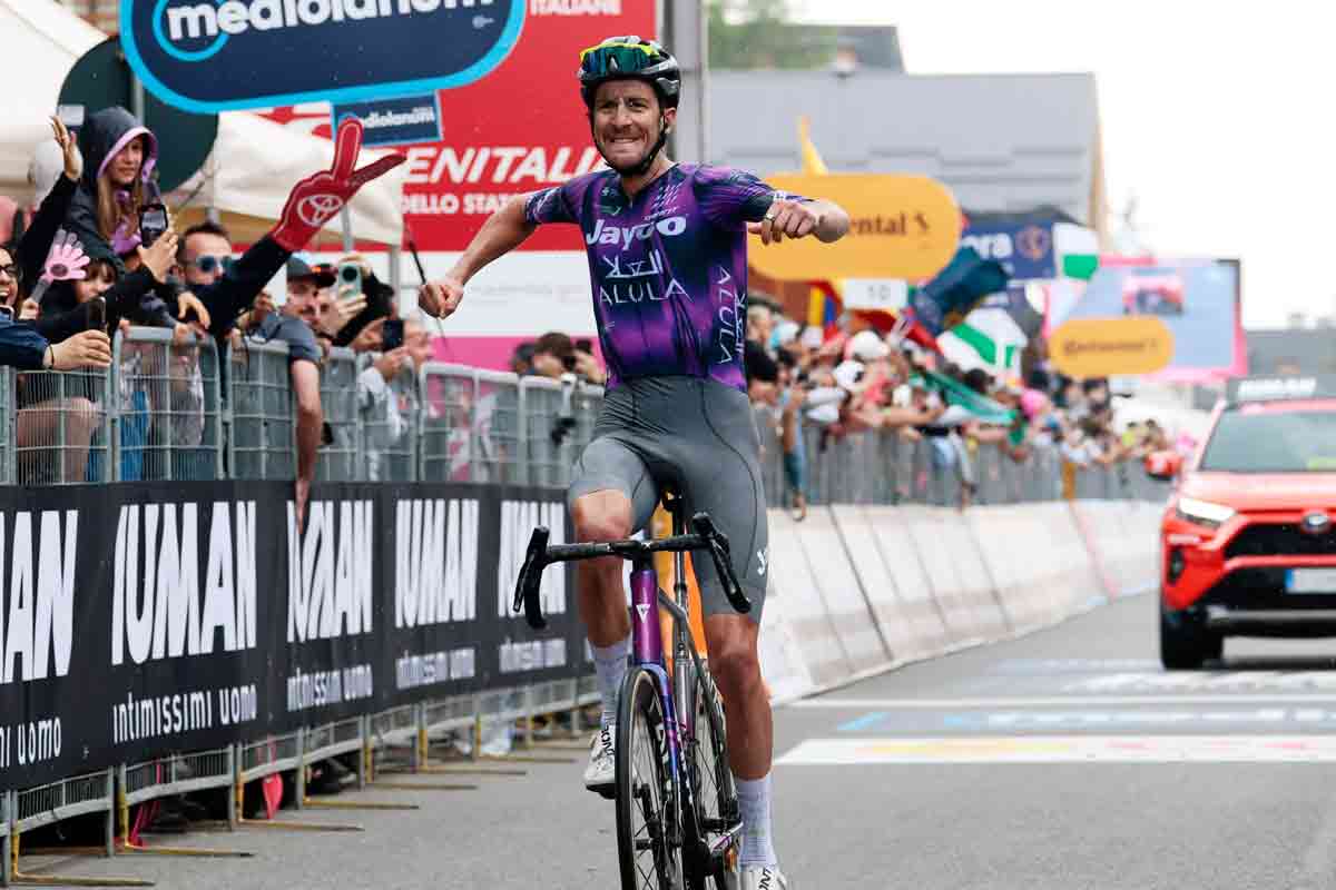 Ausreißer Chris Harper gewinnt 20. Etappe, Simon Yates steht vor dem ...